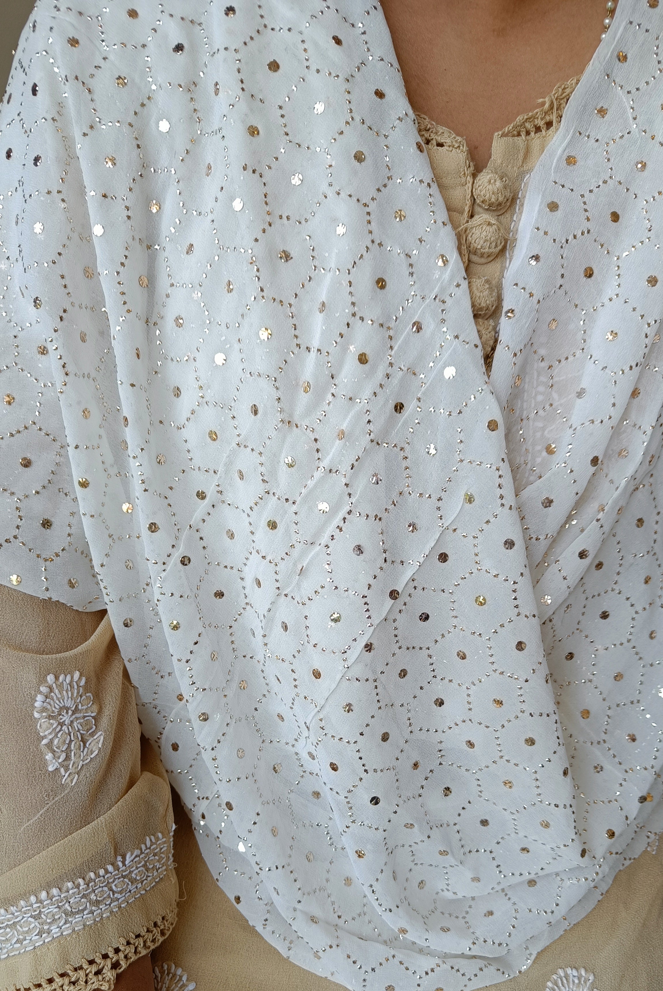 Hexagon pattern allover heavy mukaish dupatta