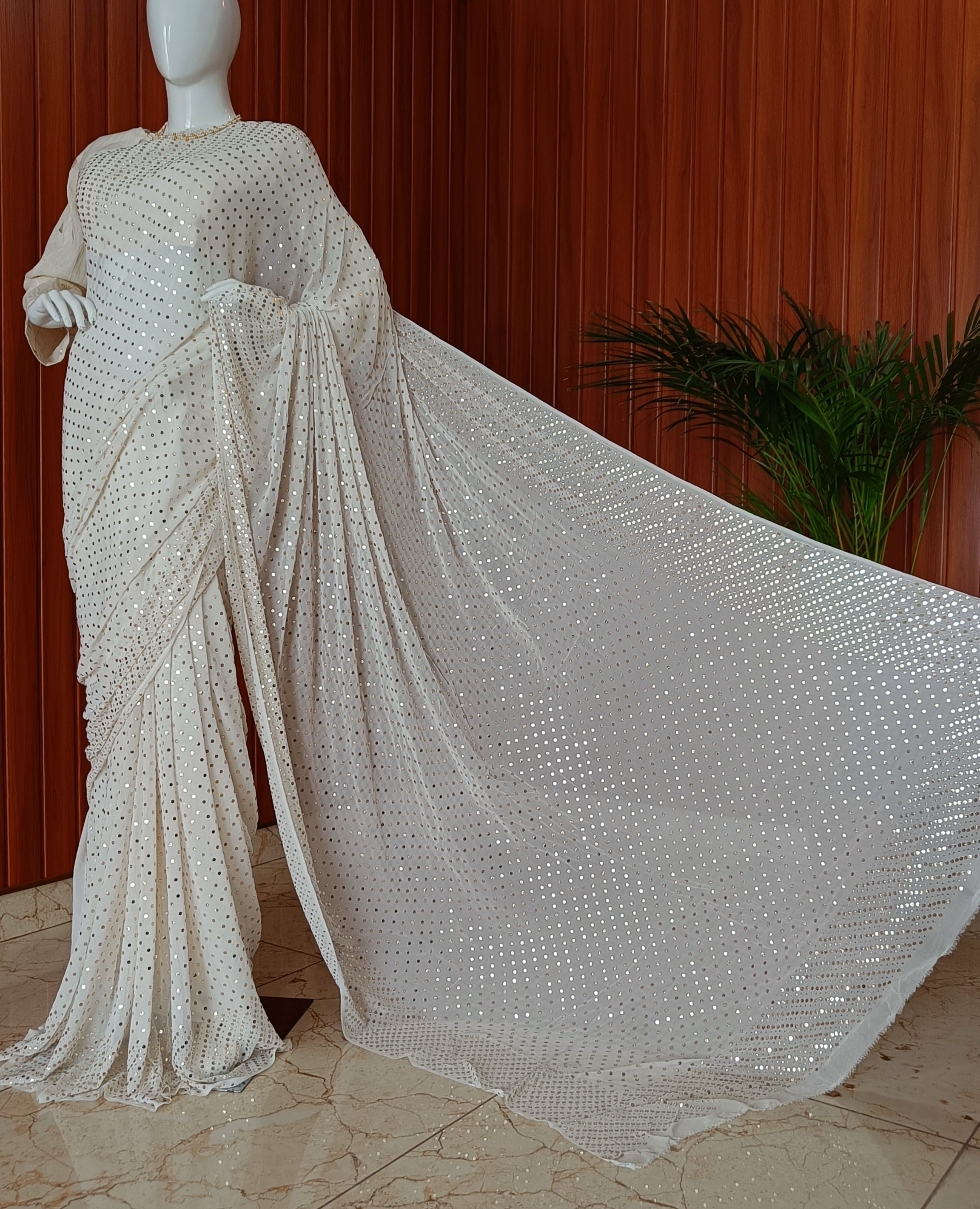 Ruhani Allover Tiki Mukaish Heavy Border Pure Georgette Saree